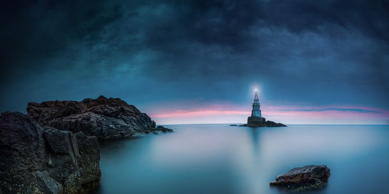 Join the The Lighthouse Photo Contest and win Canon EF 50mm Lens ...